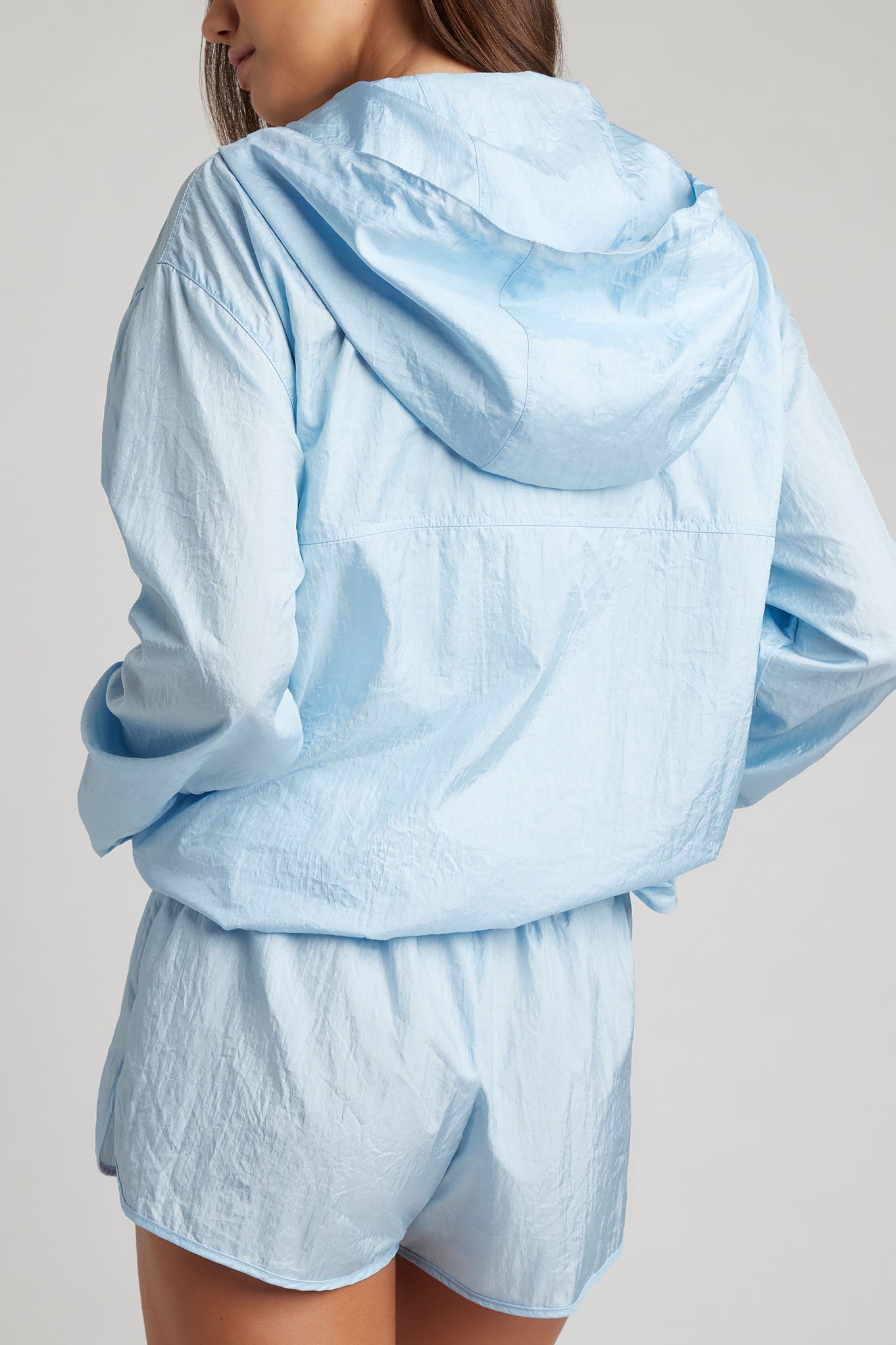 Parachute Zip Up in Glacier – Negative
